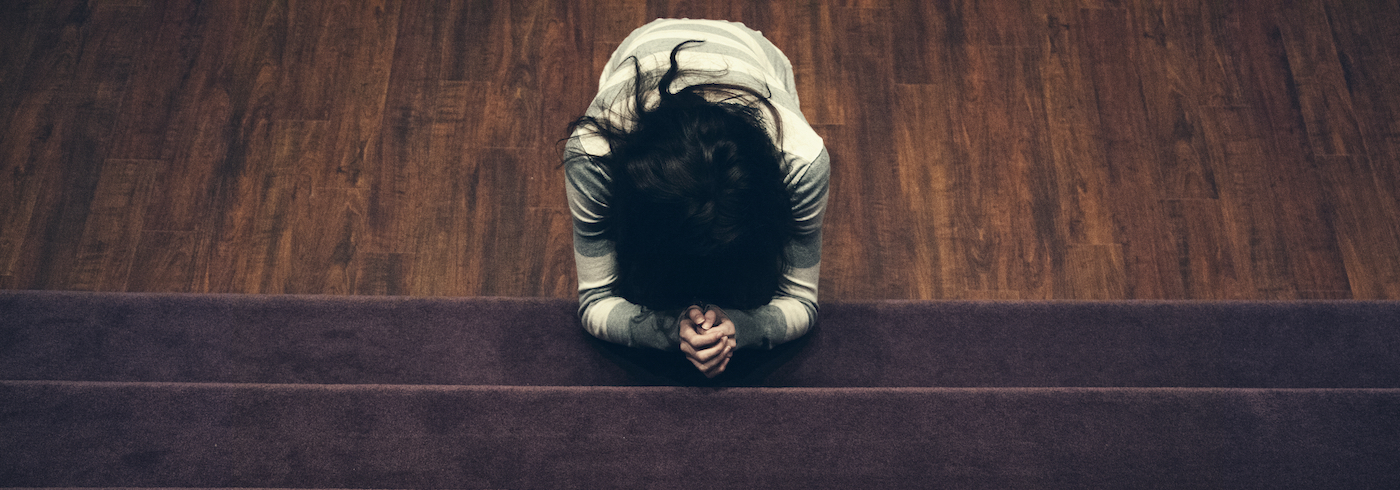 Influence Magazine | Six Reasons to Do Altar Calls